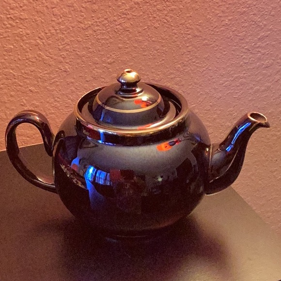 Vintage | Dining | Vintage England Tea Pot Shiny Black With Gold ...